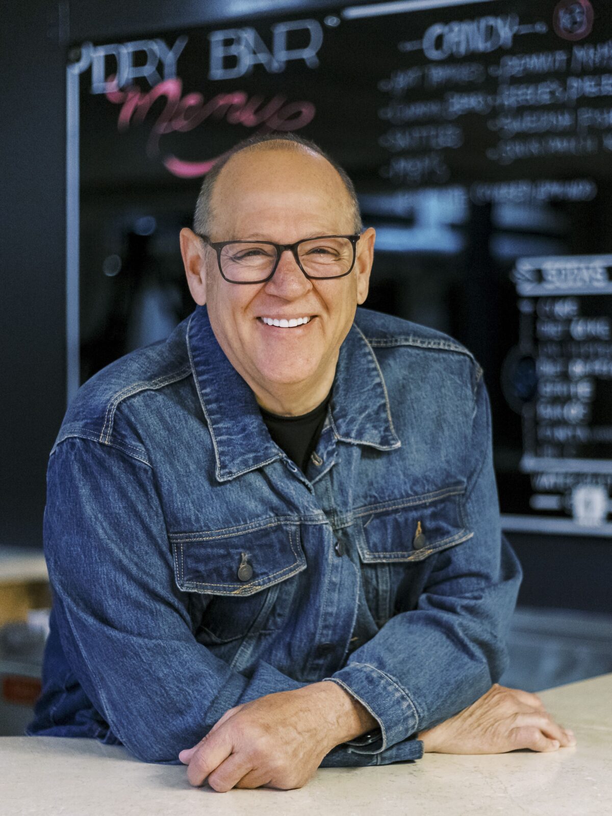 Dry Bar Comedy: Stand-Up Comedian Keith Stubbs’s Family-Friendly ...