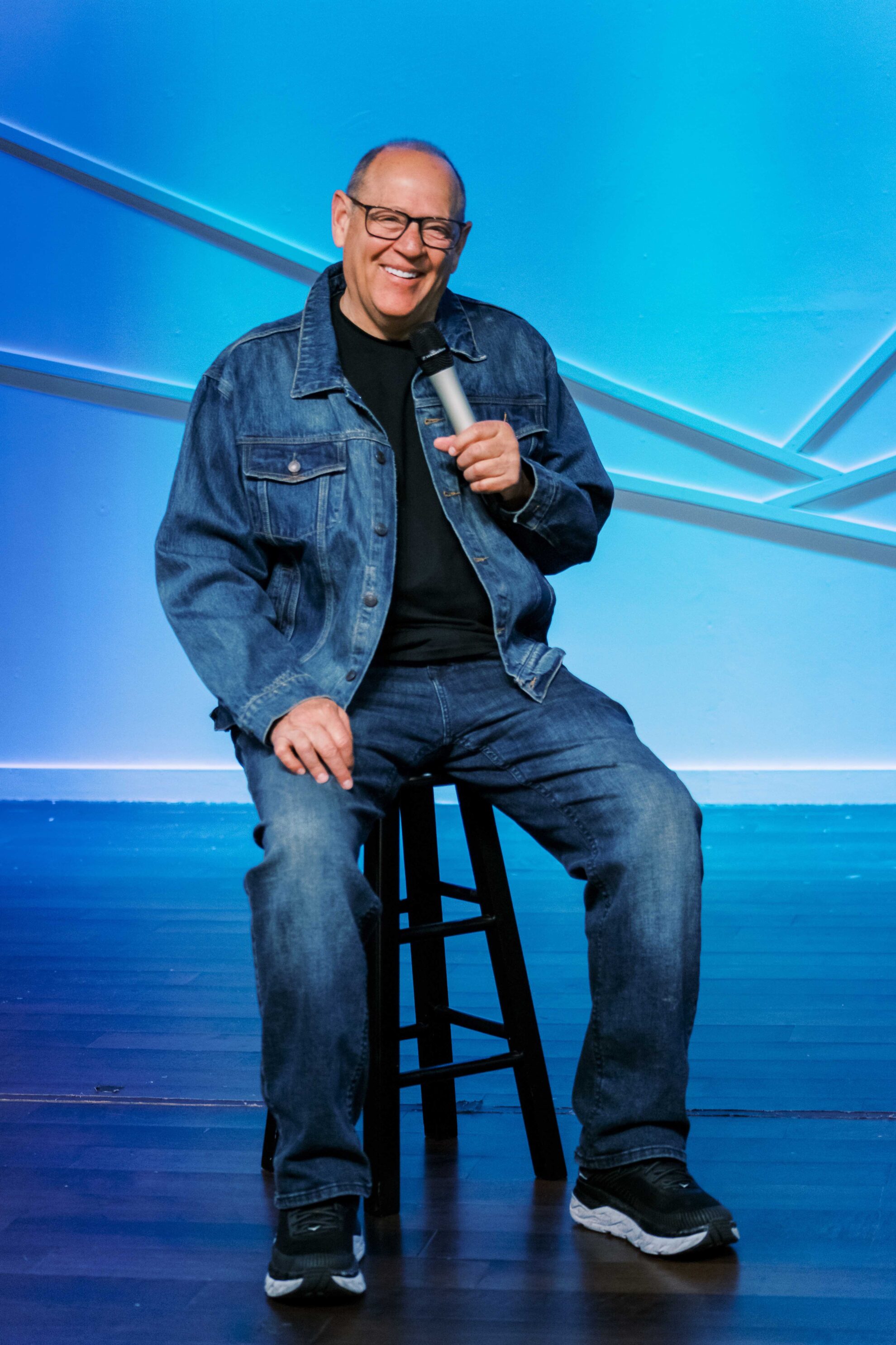 Dry Bar Comedy: Stand-Up Comedian Keith Stubbs’s Family-Friendly ...
