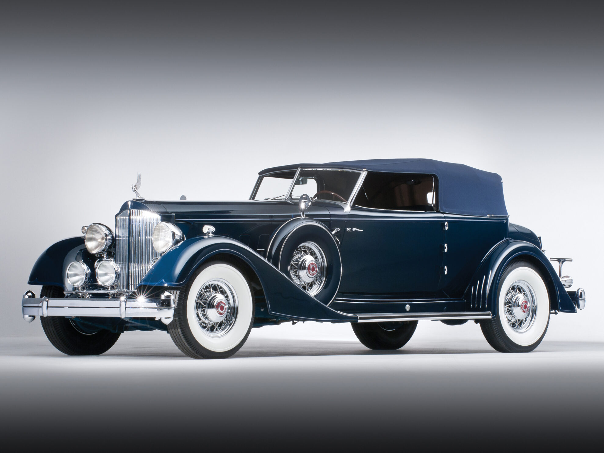 American Luxury Car Brand Packard Motors Gets a Revival - American Essence