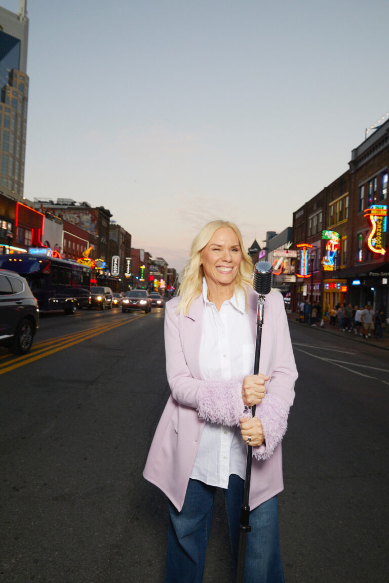 How 58-Year-Old Leanne Morgan Struck a Chord with Audiences Across ...